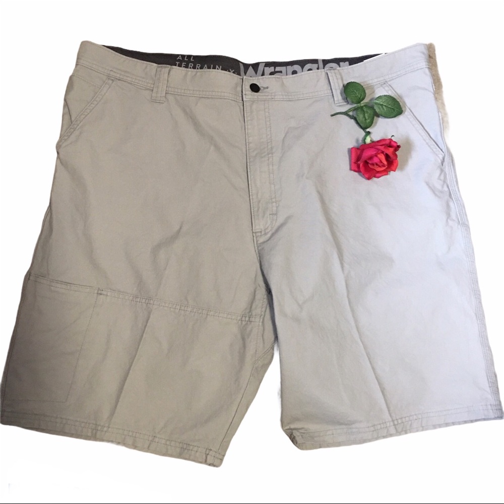 Nice Shorts Wrangler All Terrain X Gear Relaxed Fit 42 - Gem